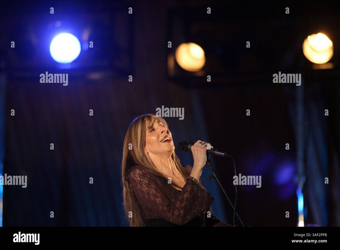 Oct 21, 2005; Mexico City, MEXICO; U.S. born blues singer BETSY ...