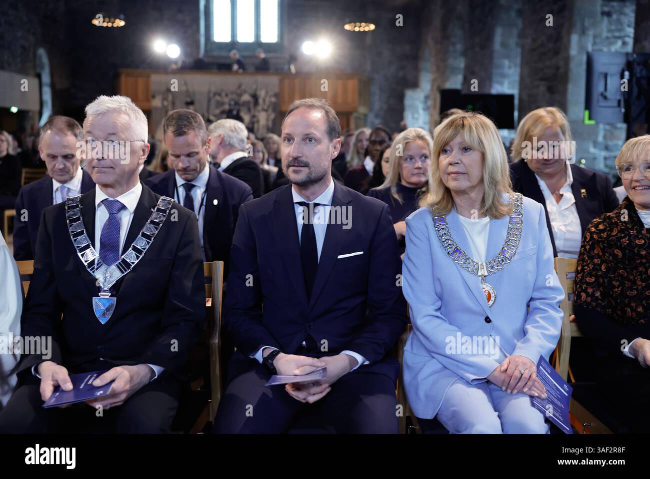 Bergen 20250407. Crown Prince Haakon and County Mayor Jon Askeland left ...