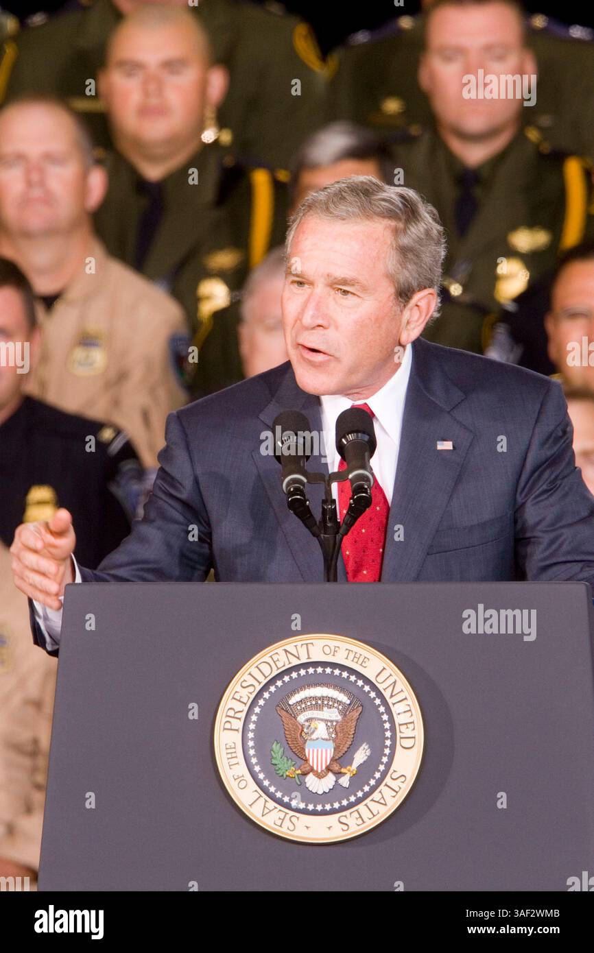 Nov 28, 2005; Tucson, AZ, USA; US President GEORGE W. BUSH outlines his ...
