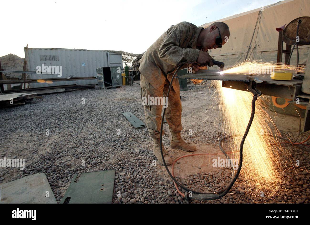 Operations weld hi-res stock photography and images - Alamy