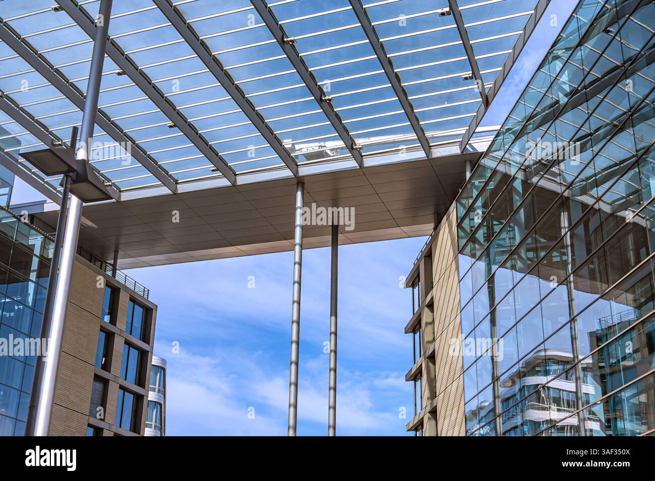 Architecture : Glass and Steel Canopy Stock Photo - Alamy