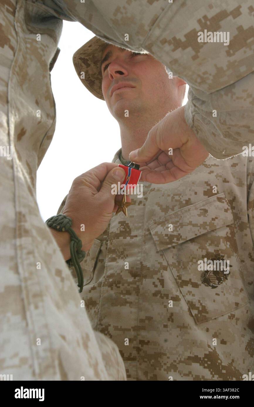 Dec 12, 2004; FOB Hotel, Iraq; Staff Sergeant ROBERT W. WILLS JR ...