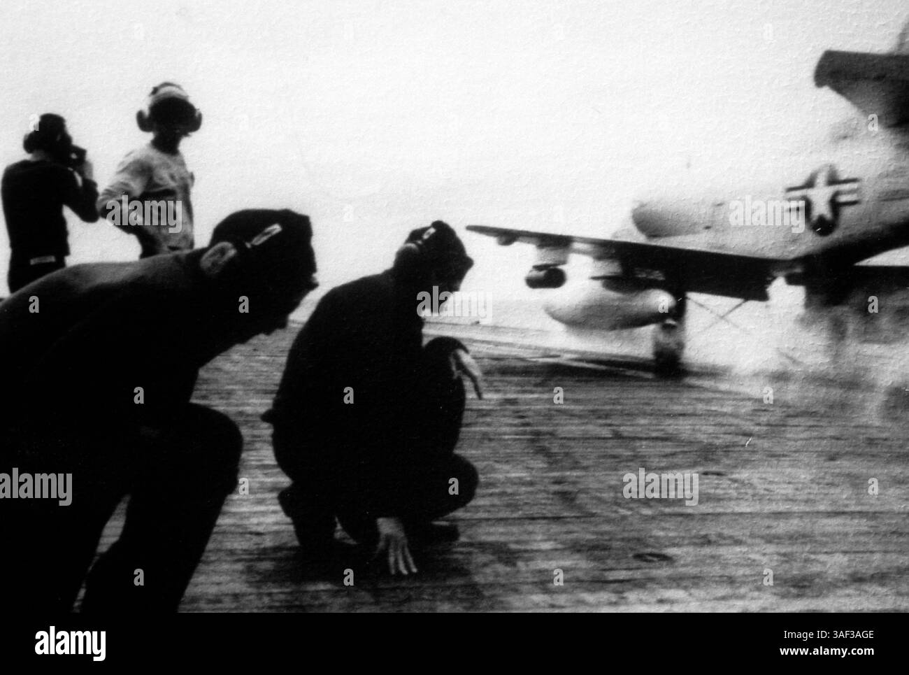 Aug 04, 1964; Tonkin Gulf, VIETNAM; Military men during the Tonkin Gulf ...
