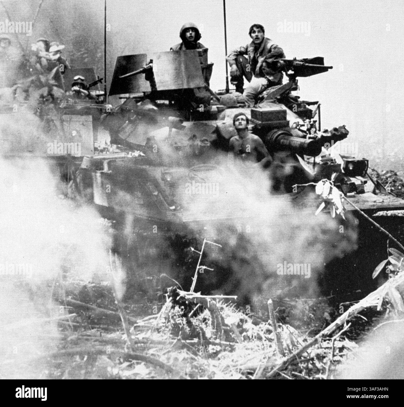 Jan 05, 1968; Khe Sanh, VIETNAM; U.S. military in action during the ...