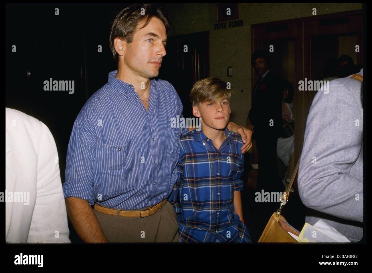 1987; Hollywood, CA, USA; MARK HARMON and his nephew SAM NELSON Stock Photo - Alamy