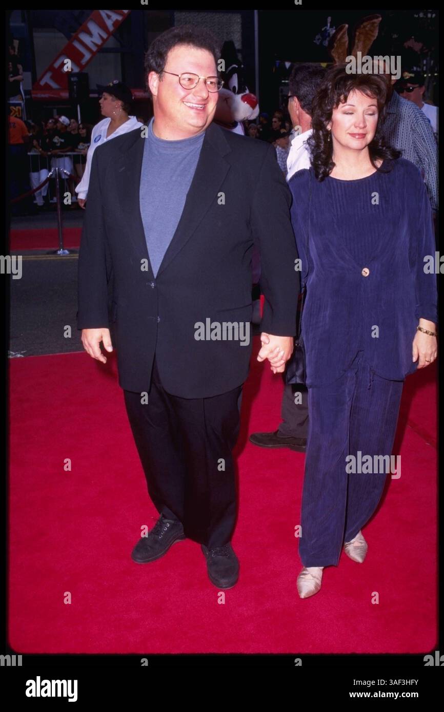 November 10, 1996; Actor WAYNE KNIGHT, 'Newman,' on 'Seinfeld' and wife ...
