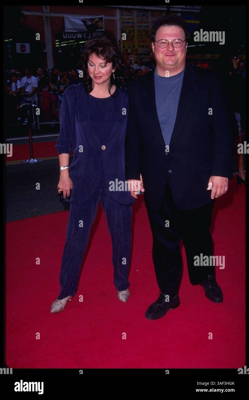 November 10, 1996; Actor WAYNE KNIGHT, 'Newman,' on 'Seinfeld' and wife ...
