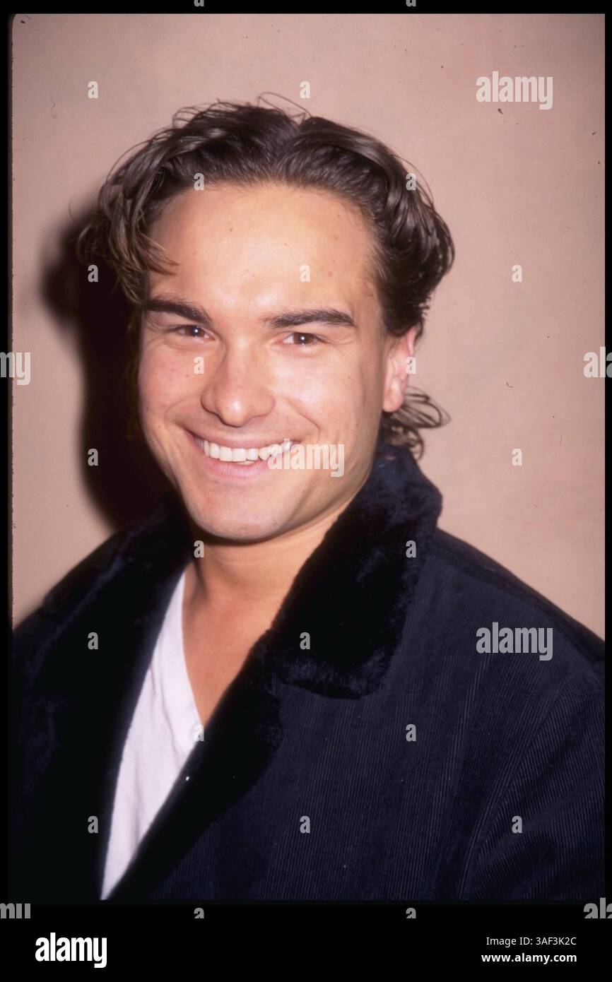 1998; Hollywood, CA, USA; Actor JOHNNY GALECKI attends the Details ...