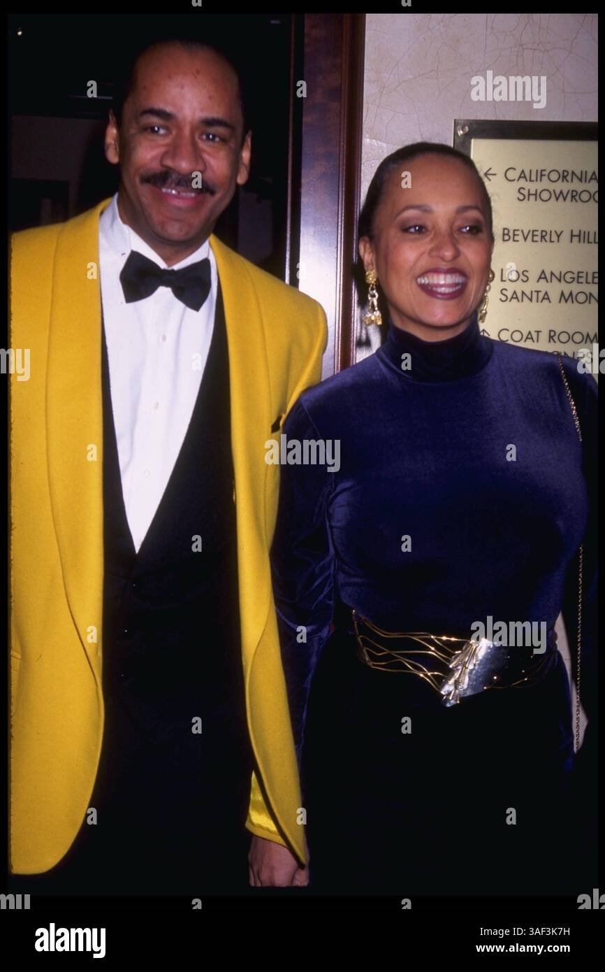 February 26, 1996; Hollywood, CA, USA; Actor TIM REID and wife DAPHNE MAXWELL REID attend the ...