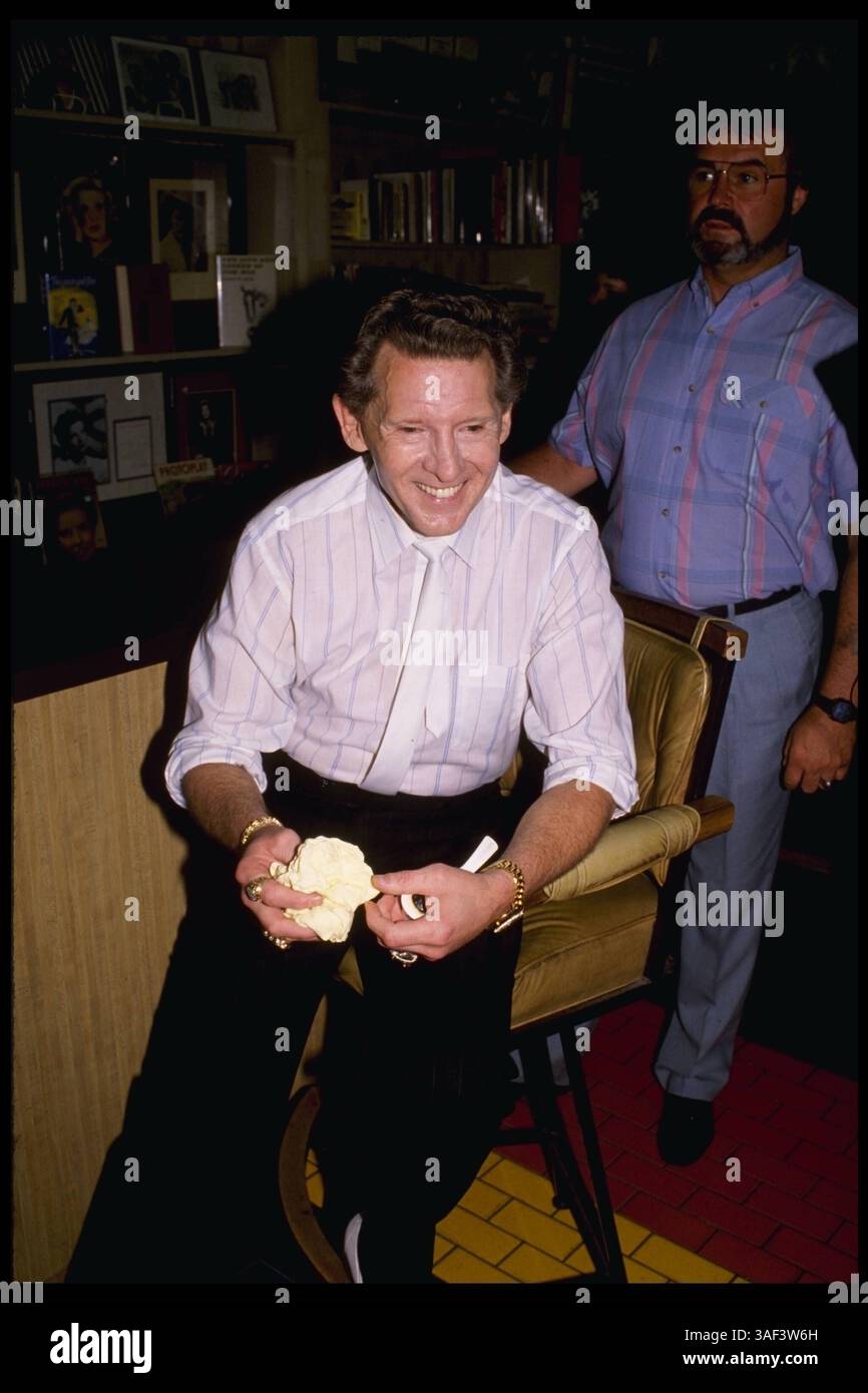 June 1989; Hollywood, CA, USA; Singer JERRY LEE LEWIS Stock Photo - Alamy