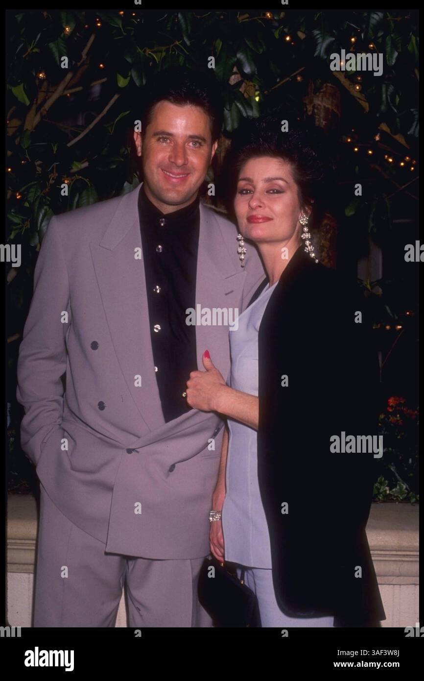 October 4, 1994; Hollywood, CA, USA; Country star VINCE GILL and wife ...