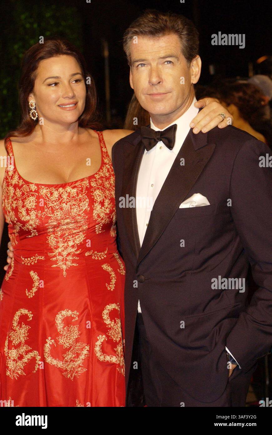 Feb 27, 2005; Los Angeles, CA, USA; PIERCE BROSNAN and wife KEELY SHAYE ...