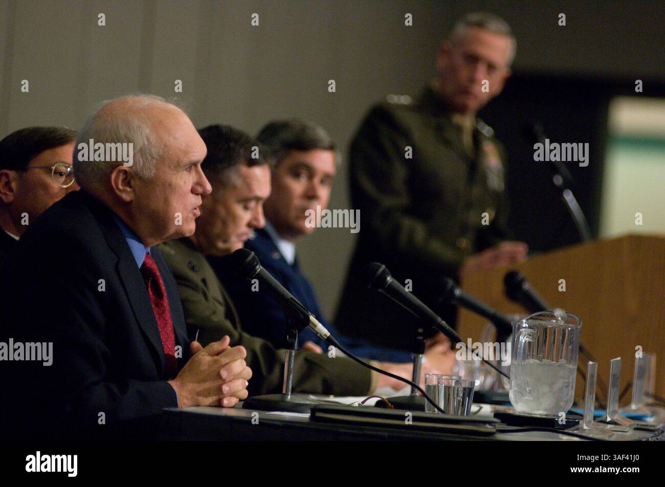 Jan 10, 2006; San Diego, CA, USA; Tuesday's 10:30 am disscussion of ...