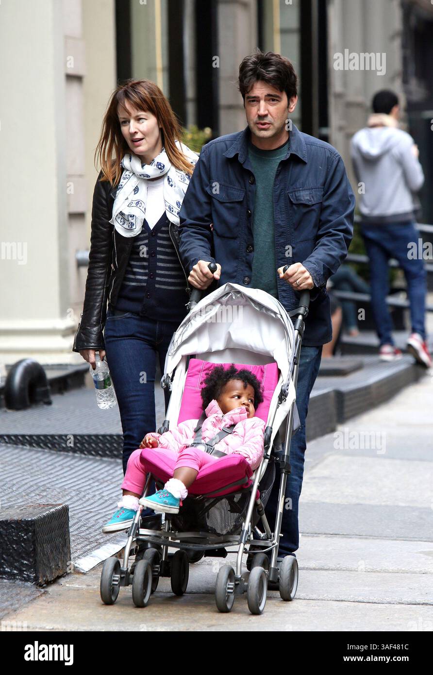 Ron Livingston and Rosemarie DeWitt out and about their daughter Gracie ...