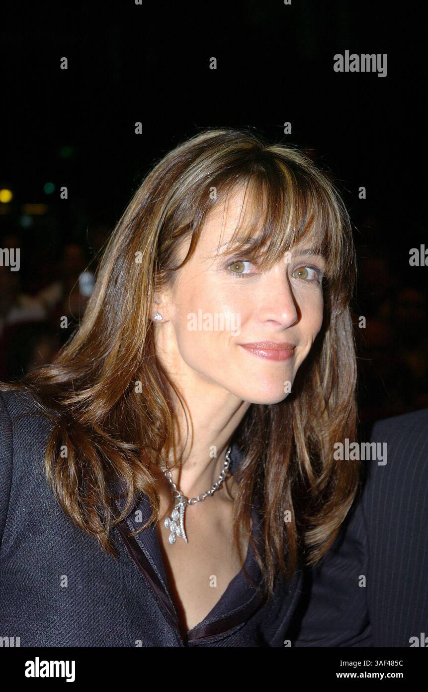 Sophie marceau cannes 2005 hi-res stock photography and images - Alamy