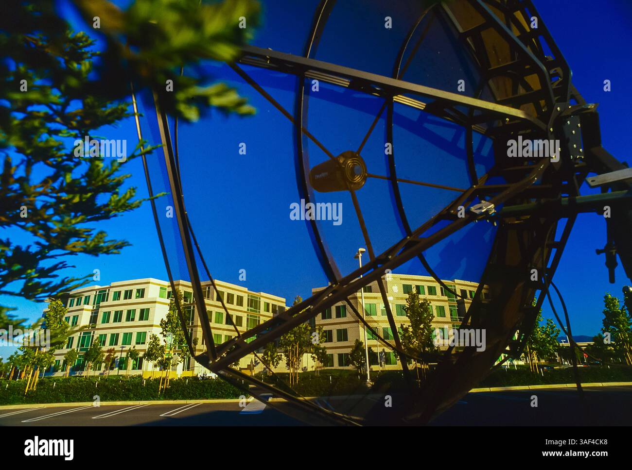 San Jose, California, Apple Corporate Headquarters Building, with ...