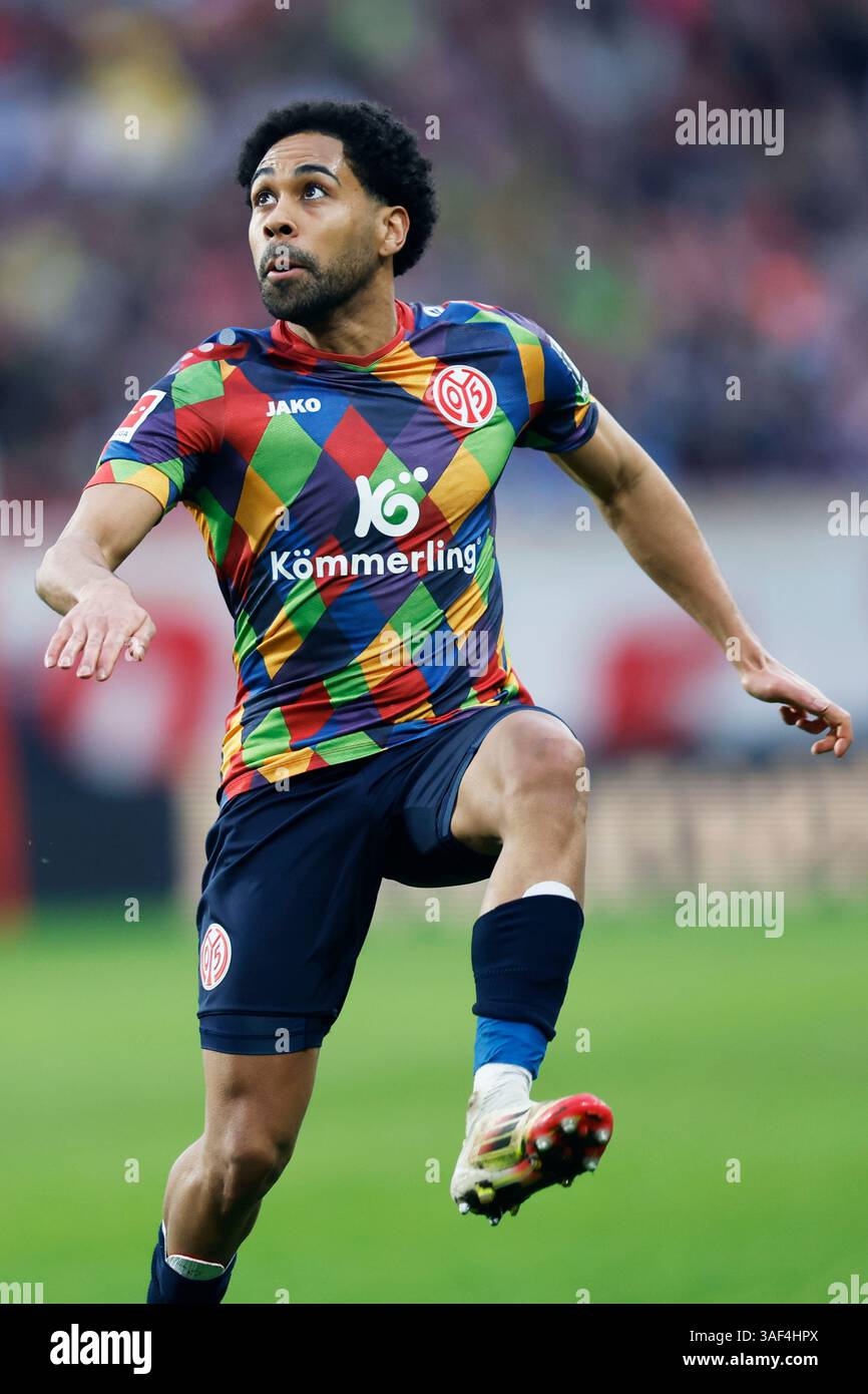 Mainz, Germany. Credit: D. 22nd Feb, 2025. Phillpp Mwene (Mainz) Football/Soccer : Bundesliga ...