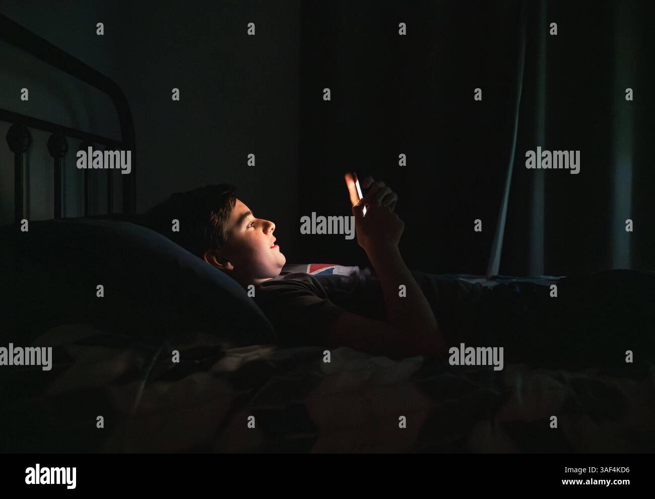Teenager computer bedroom night hi-res stock photography and images - Alamy