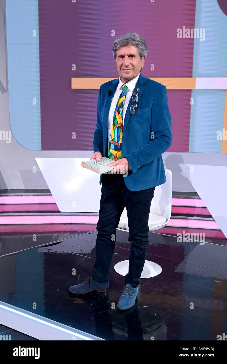 Milan, Italy. 07th Apr, 2025. Milan, TV Show "TV Talk" - Rai 3 - Gianni ...