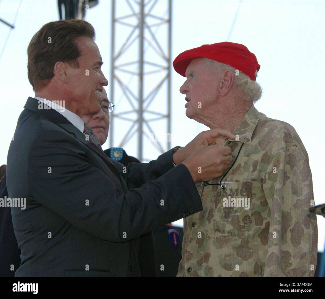 May 29, 2005; San Diego, CA, USA; WWII Marine Veteran DOUG BARNETT ...