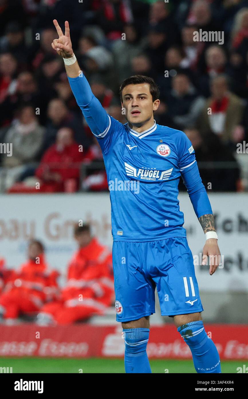 Essen, Deutschland. 06th Apr, 2025. 3. Liga - Rot Weiss Essen - FC ...