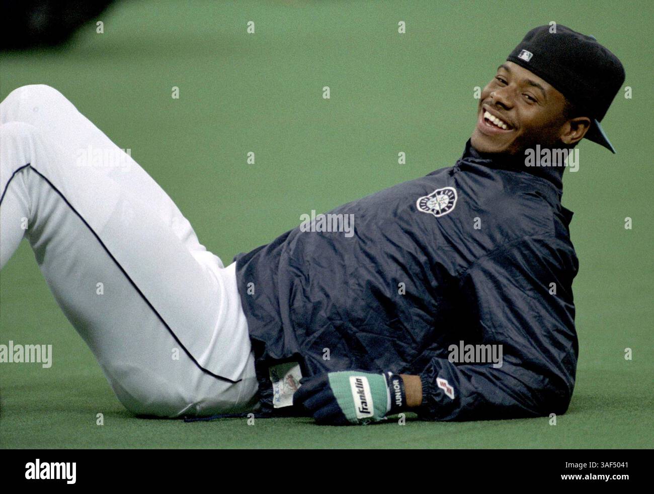 Ken griffey jr 1994 hi-res stock photography and images - Alamy