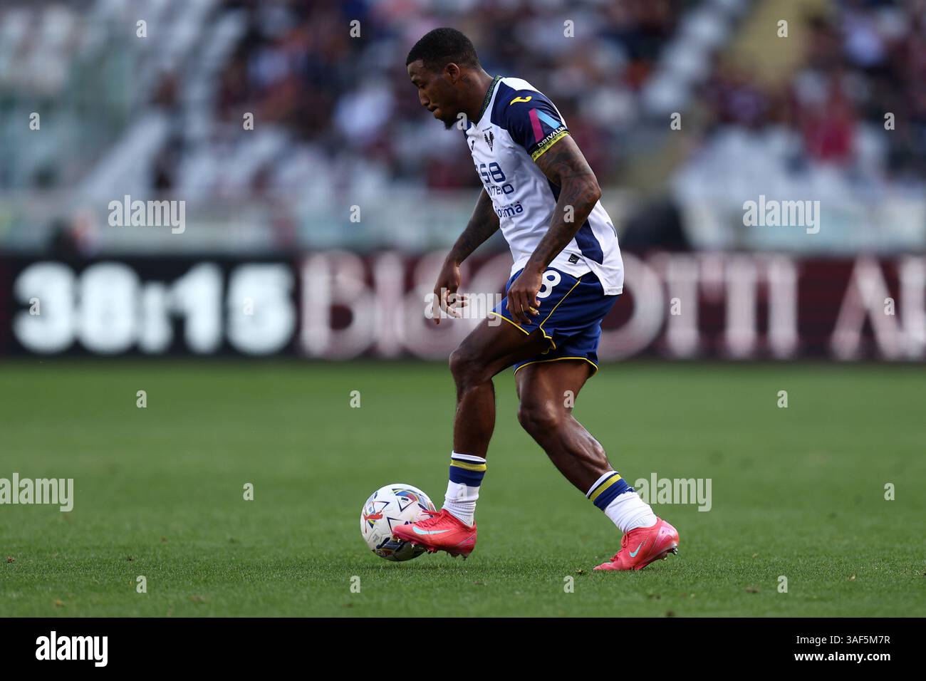 Torino, Italy. 06th Apr, 2025. Jackson Tchatchoua of Hellas Verona Fc ...
