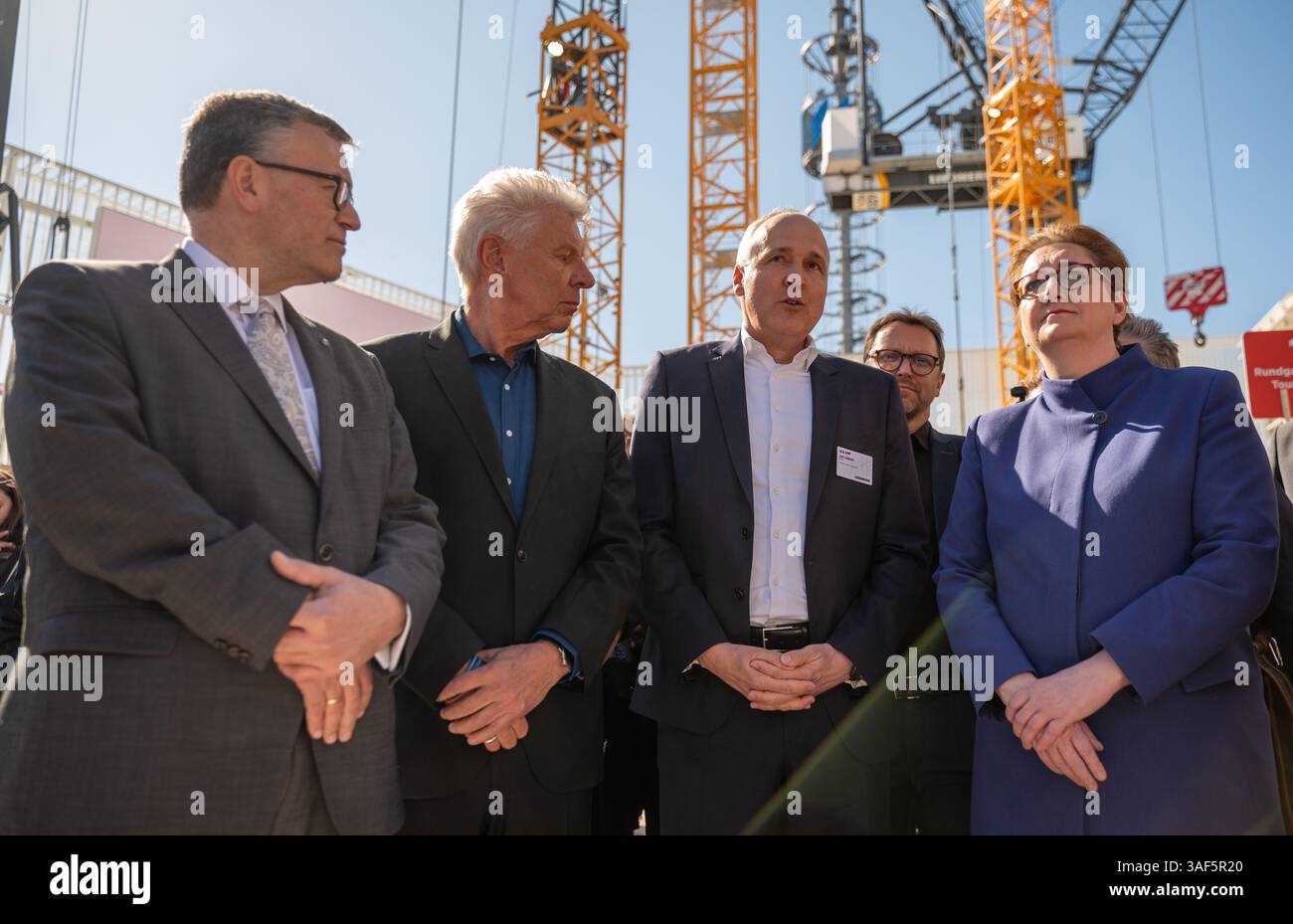 07 April 2025, Bavaria, Munich: State Chancellery Minister Florian ...