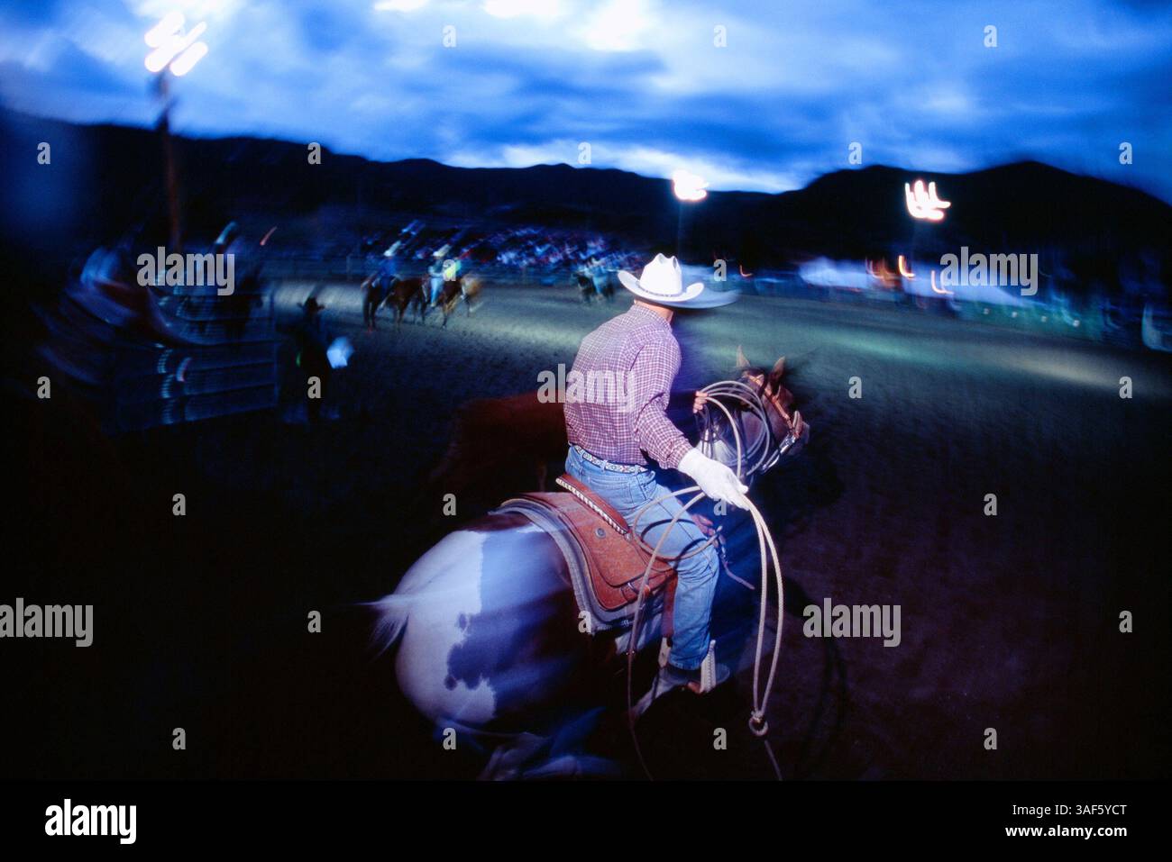 Roping chute hi-res stock photography and images - Alamy