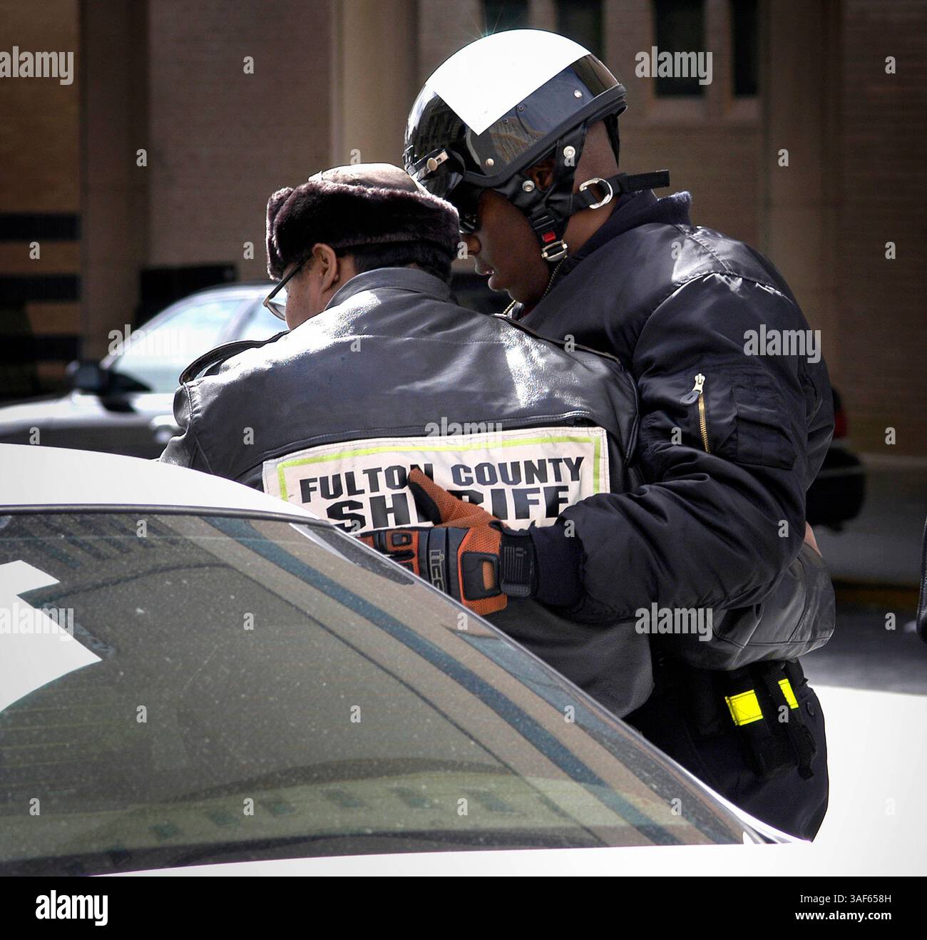 Mar 11, 2005; Atlanta, GA, USA; Fulton county Sheriff deputy is ...