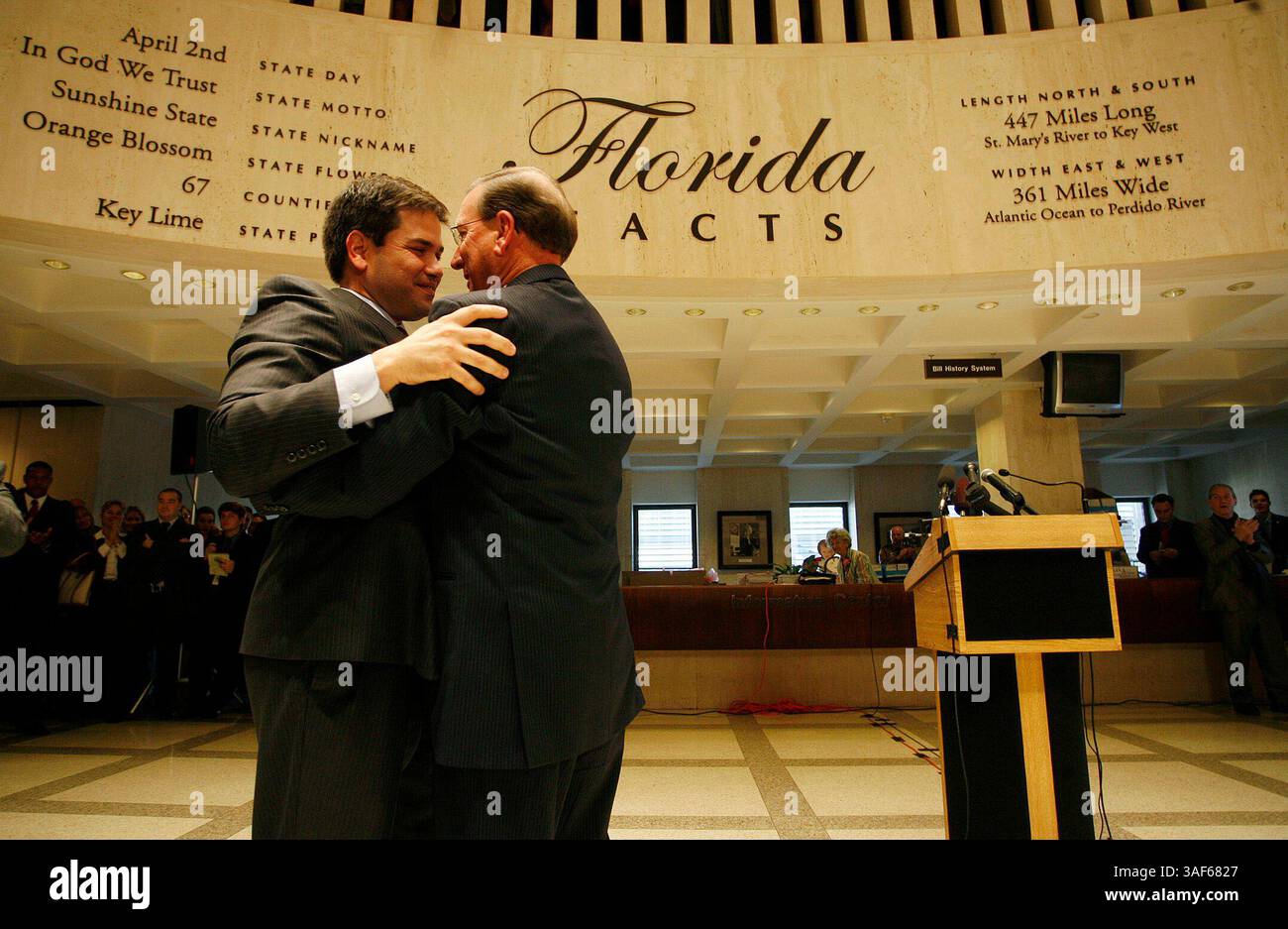 Sine die ceremony florida hi-res stock photography and images - Alamy