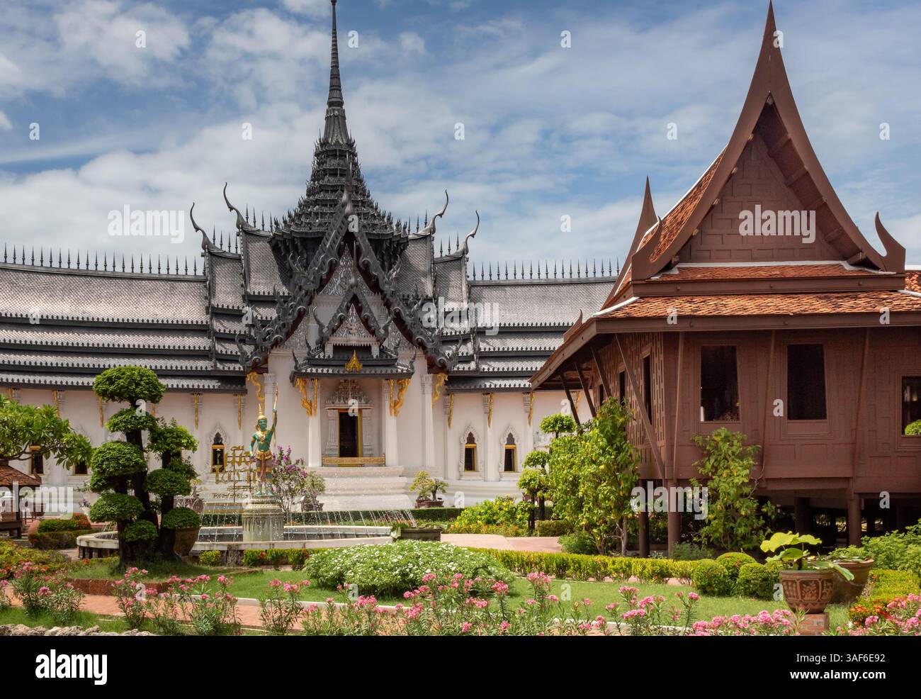 Detailed architecture of the Sanphet Prasat Throne Hall building ...