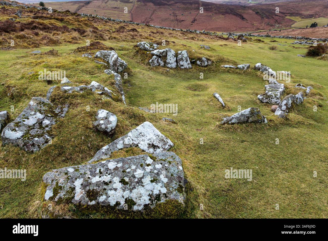 Grimspound, Dartmoor: Late bronze-age – circa 1450 BCE – 700 BCE ...