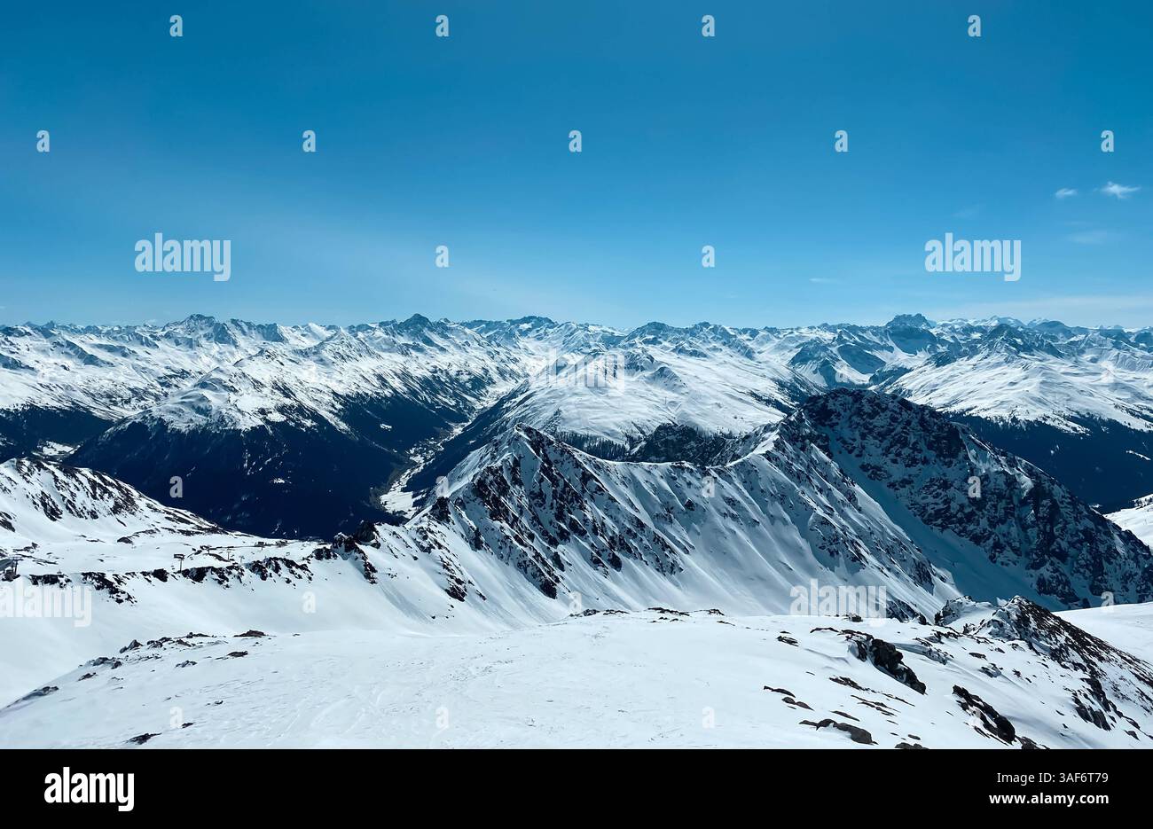 Switzerland mountains durign winter, Davos Kloster, Weissfluhgipfel ...