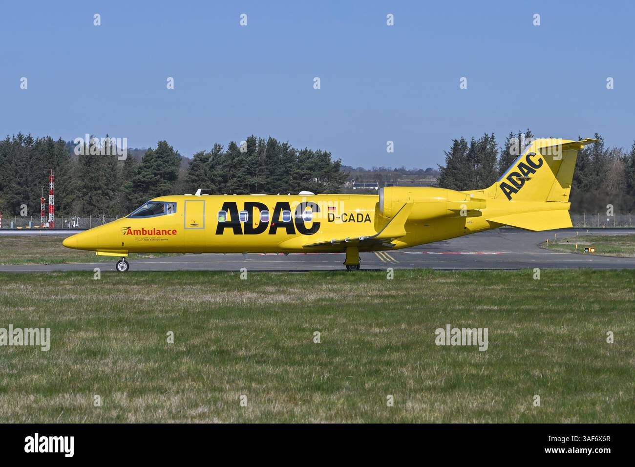 German Aero-Dienst Air Ambulance Learjet 60XR (D-CADA) taxiing for take ...