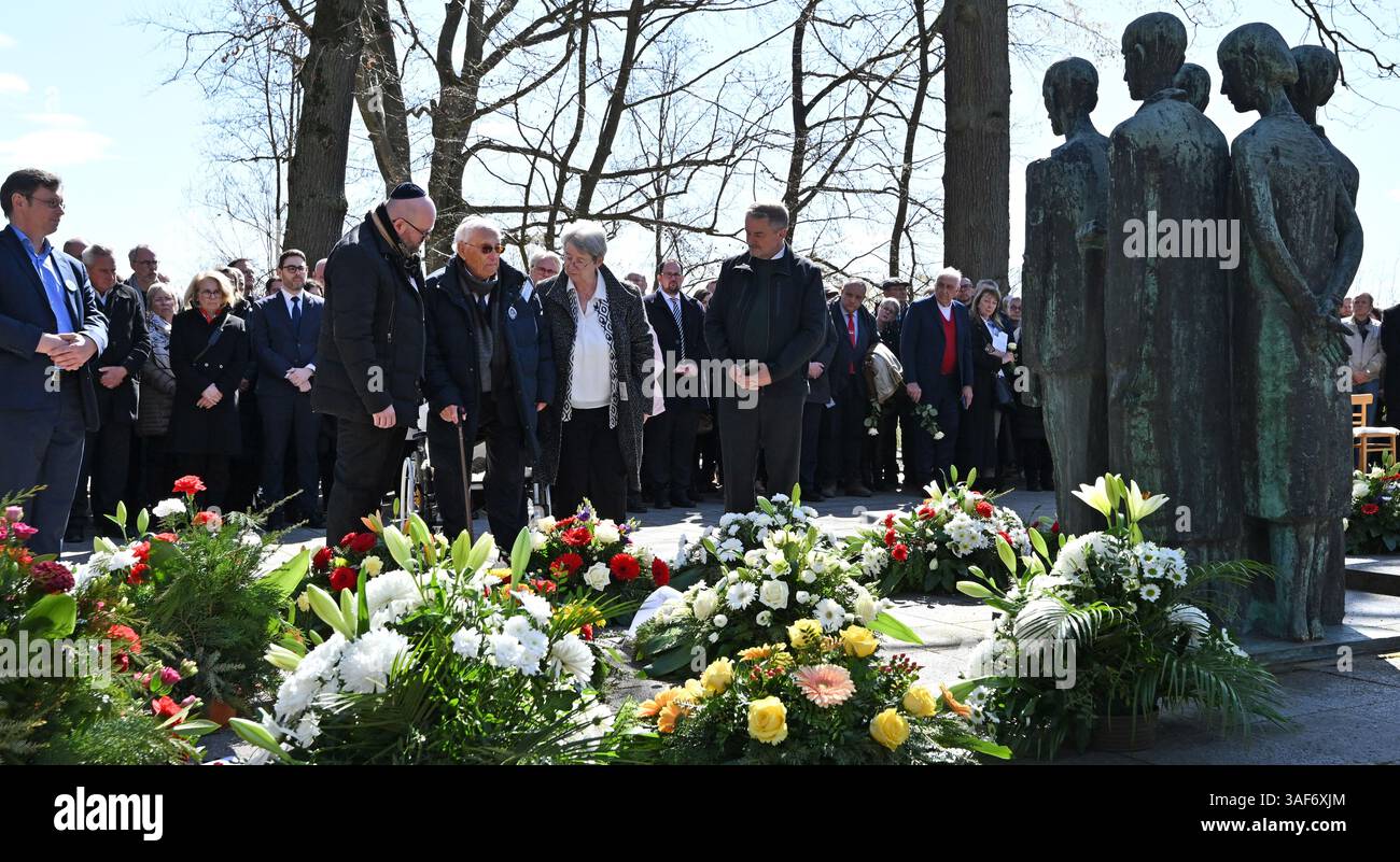 Nordhausen, Germany. 07th Apr, 2025. Albrecht Weinberg (front center ...