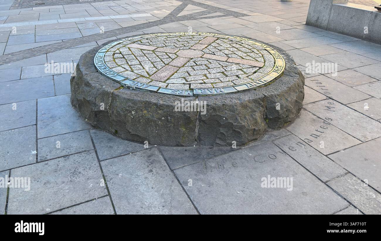 Covenanters' Memorial in the Grassmarket. Urban city view of Edinburgh ...