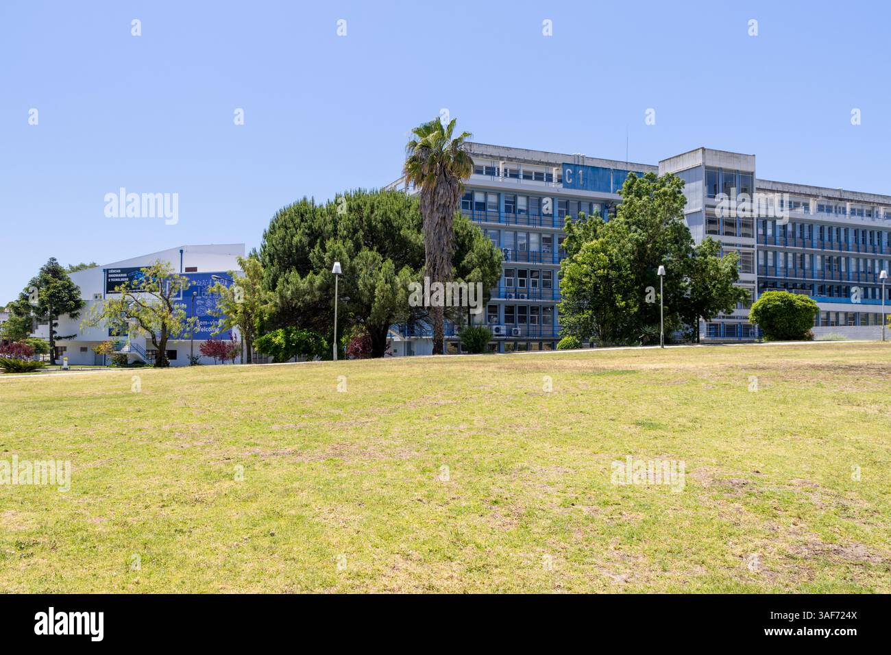 Wide view of the faculty of sciences of the university of lisbon ...