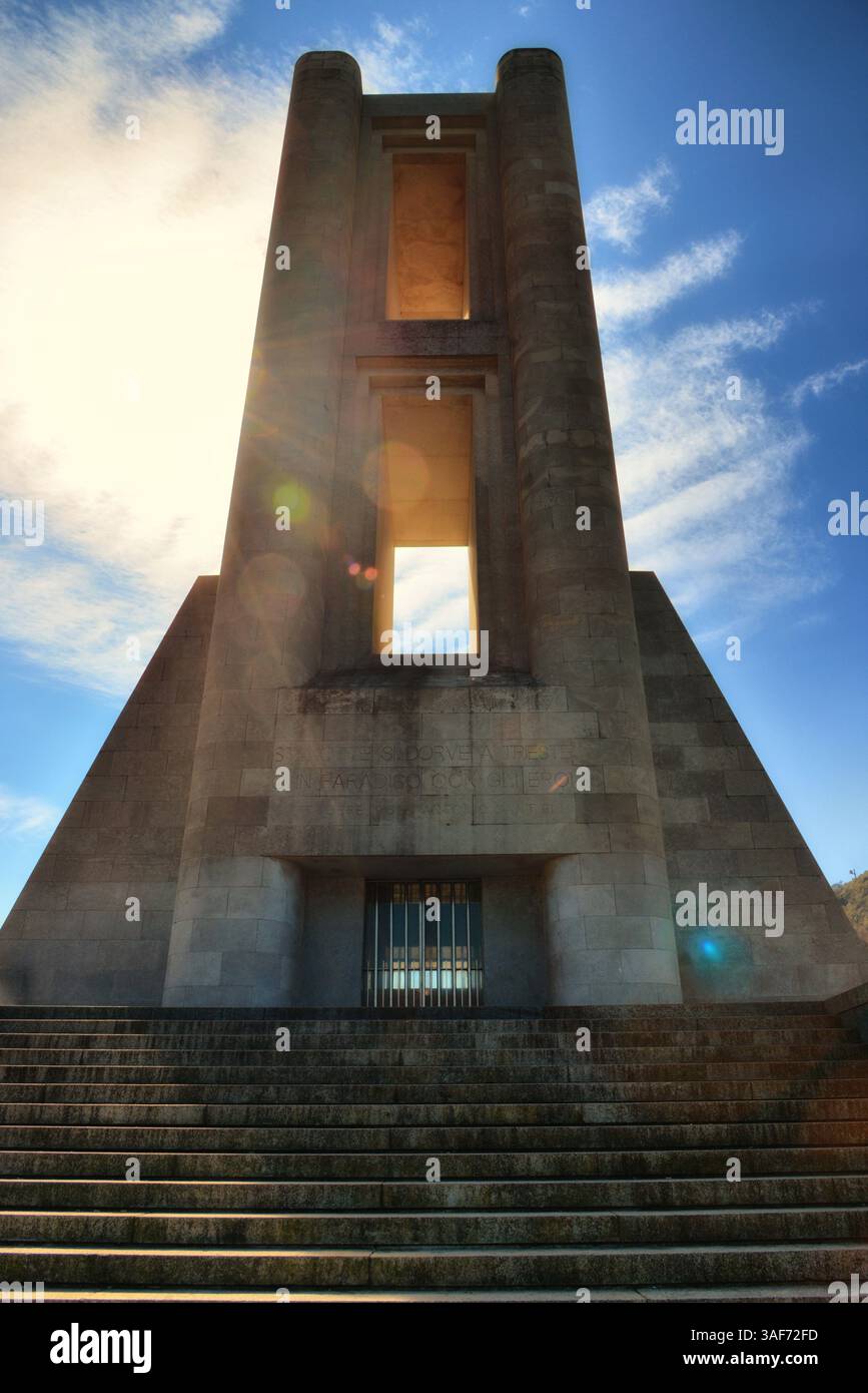 Como War Memorial, Monumento ai Caduti - Como, Italy Stock Photo - Alamy
