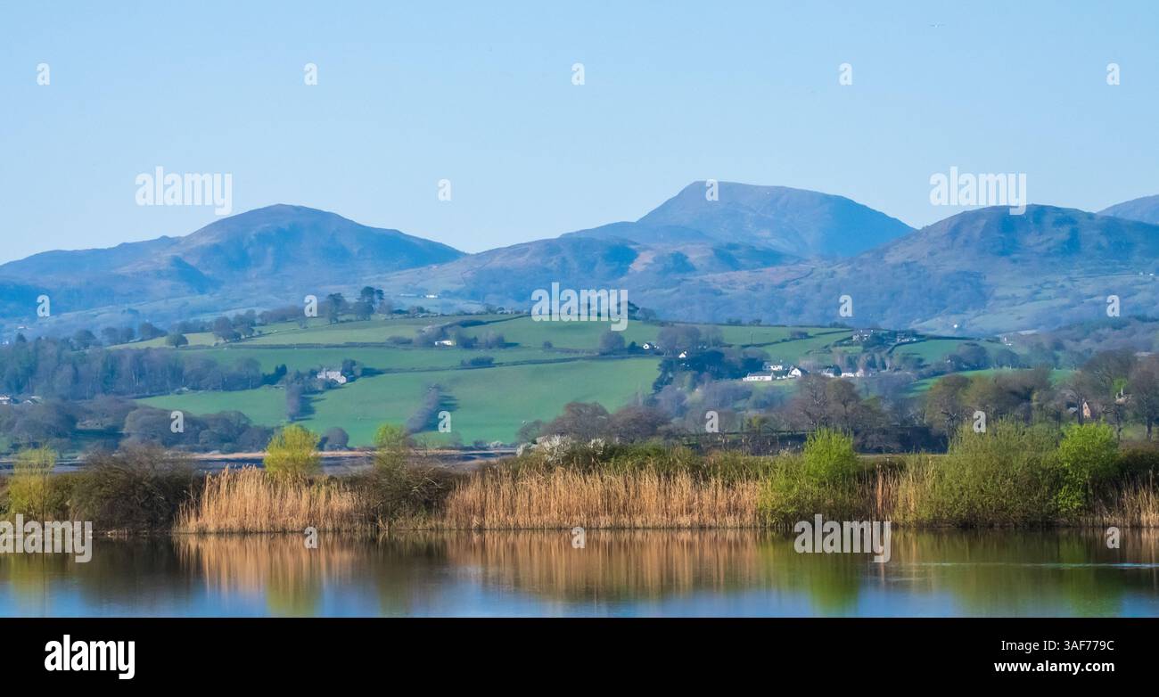 View carneddau mountains hi-res stock photography and images - Alamy