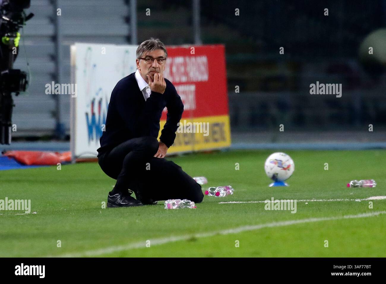 Verona, Italia. 03rd Nov, 2024. Roma's head coach Ivan Juric in action ...