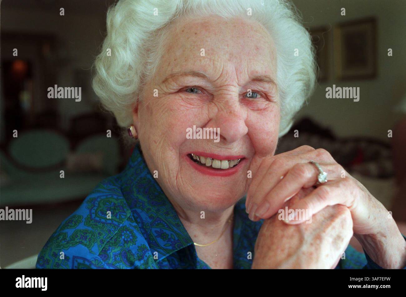 SP.97408.- - DELIVER TO:.neigh times.- -.1/4/2000..CAPTION INFO ...