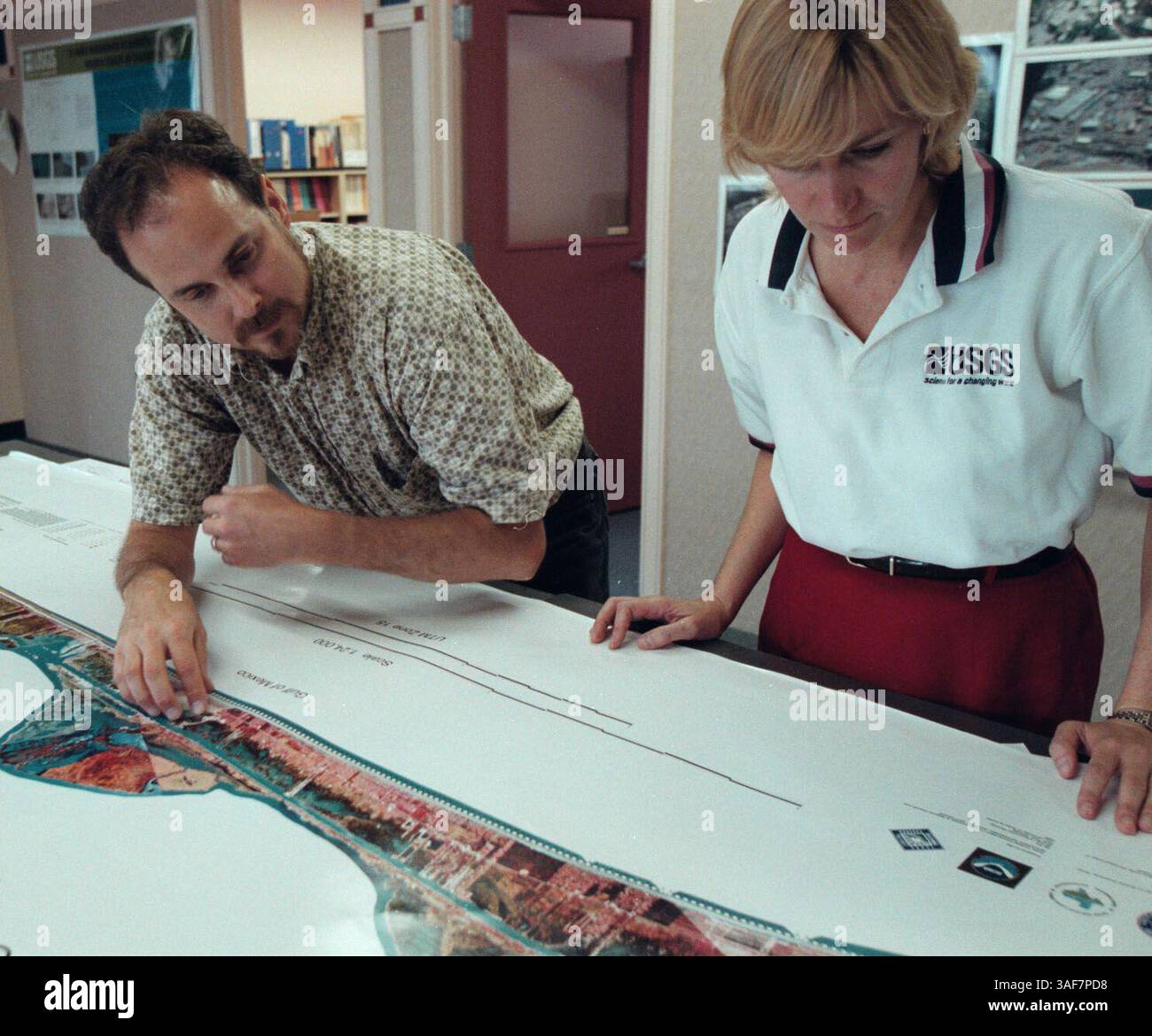 SP.107009.- - DELIVER TO:.Neighborhood Times.- -.7/14/2000.St.Pete ...