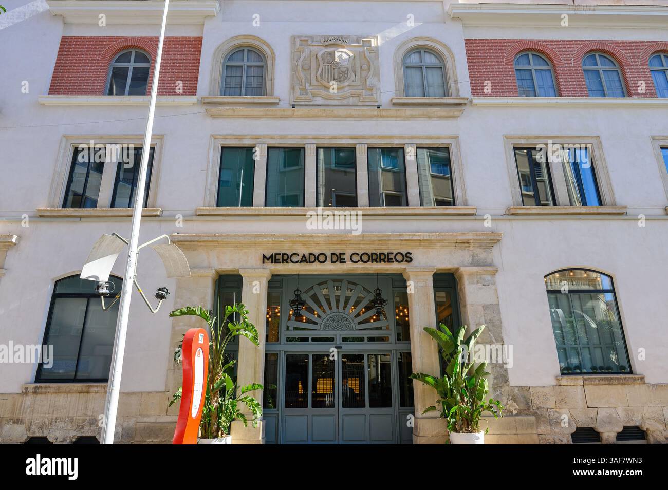 Historic facade mercado de hi-res stock photography and images - Alamy