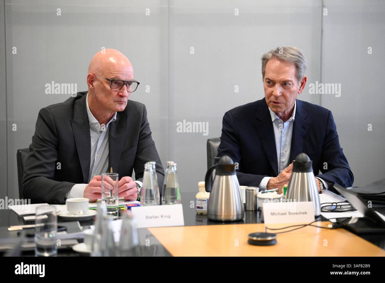 Coburg, Germany. 07th Apr, 2025. Stefan Krug, CEO of the Brose Group (l ...