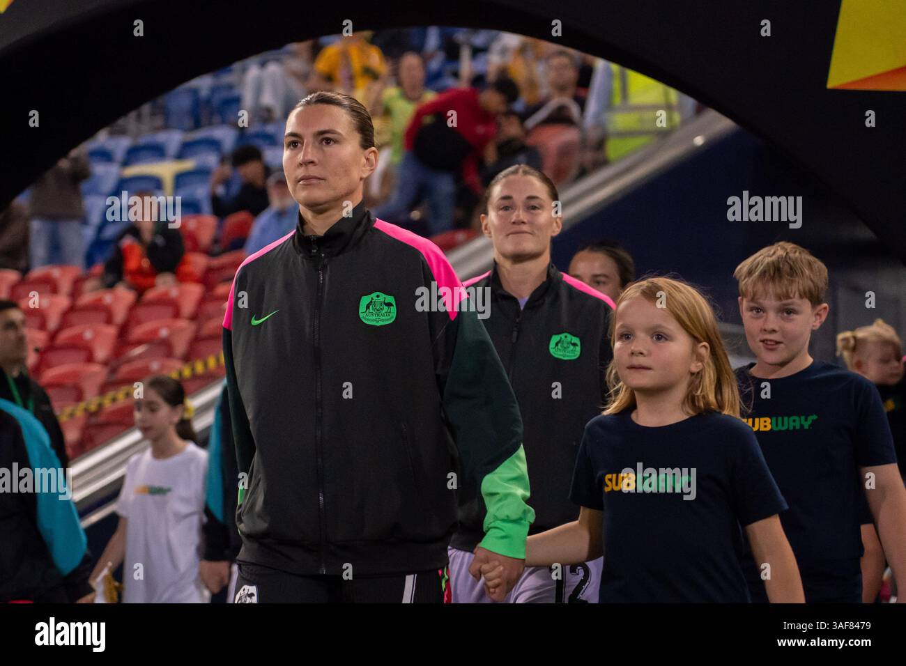 Newcastle, Australia, April 7th 2025: Steph Catley (7 Australia) walks ...