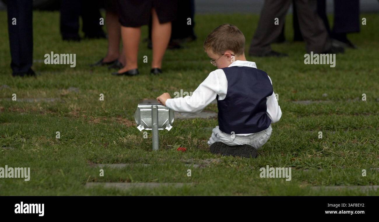 SP 130417 - - DELIVER TO: floridian - - 10/25/2001 - - St. Petersburg ...