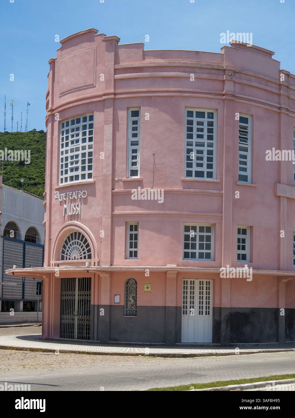 The Cine Teatro Mussi Historical colonial buildings in downtown Laguna ...
