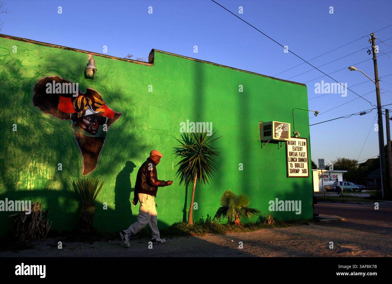 SP 134316 - - DELIVER TO: NT - - St. Petersburg - - CAPTION INFO: In ...