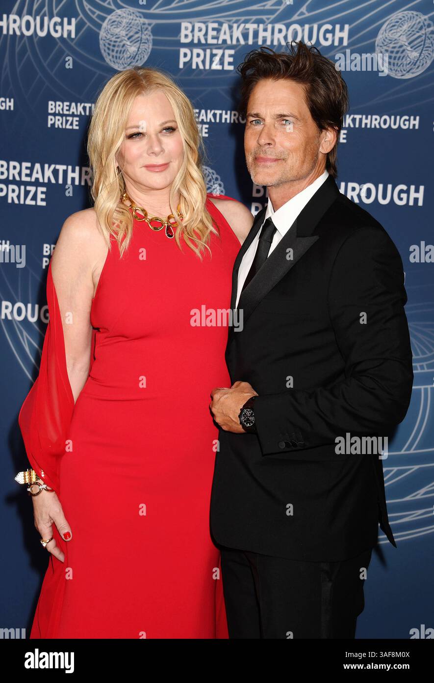 SANTA MONICA, CALIFORNIA - APRIL 05: Sheryl Berkoff and Rob Lowe attend ...